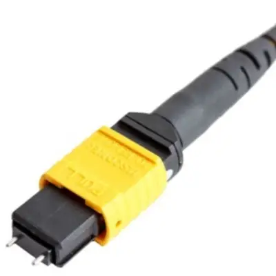Cable de conexión óptica con conectores MPO (MTP). OPTOKON Spain